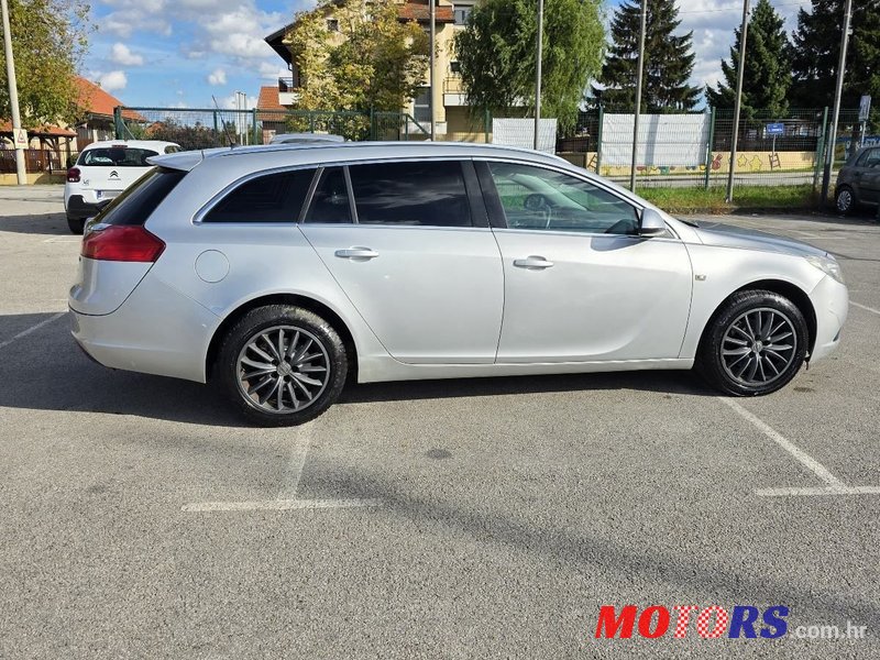 2010' Opel Insignia Karavan za prodaju. Zagrebačka, Hrvatska
