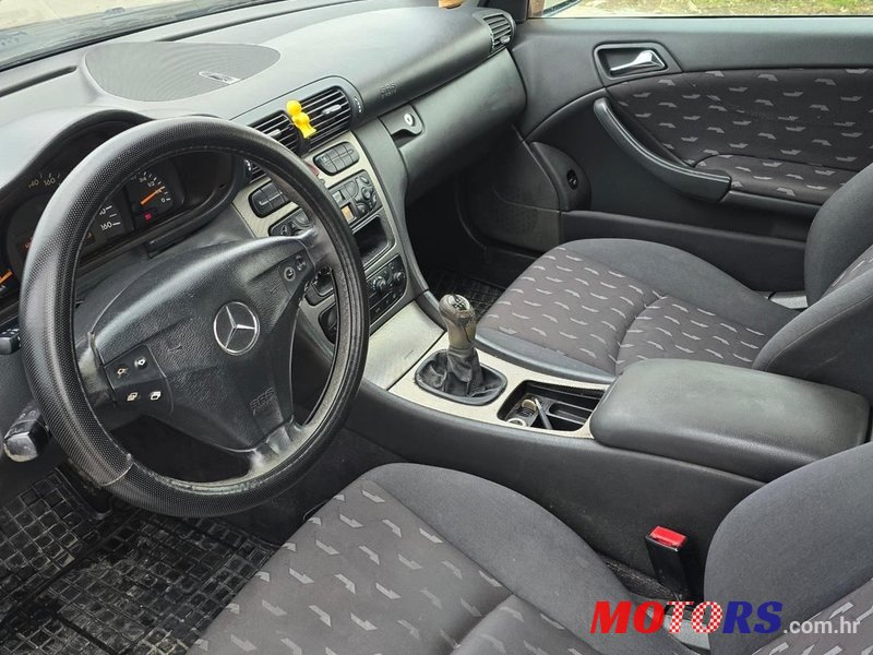 2002' Mercedes-Benz C-Klasa 220 za prodaju. Virovitičko-podravska, Hrvatska