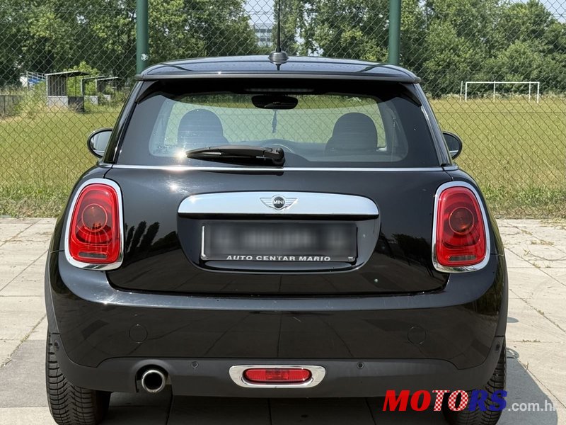 2015' MINI Cooper One za prodaju. Grad Zagreb, Hrvatska