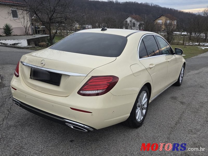 Schne Mercedes E 200 D Ebenbild